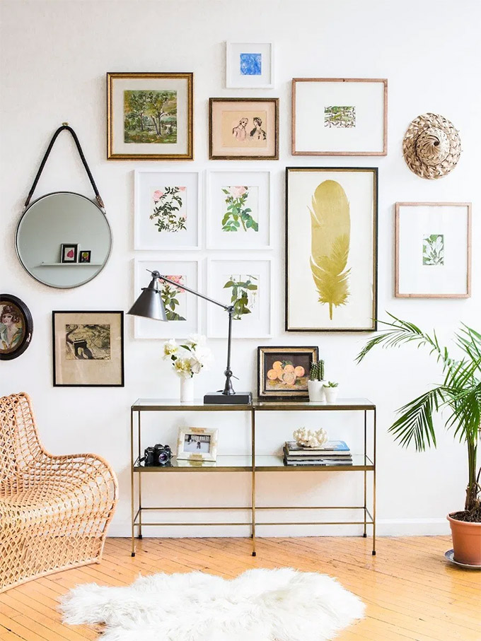 The Ultimate Guide To Creating A Stunning Gallery Wall - Posh Pennies
