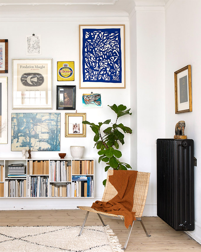 The Ultimate Guide To Creating A Stunning Gallery Wall - Posh Pennies